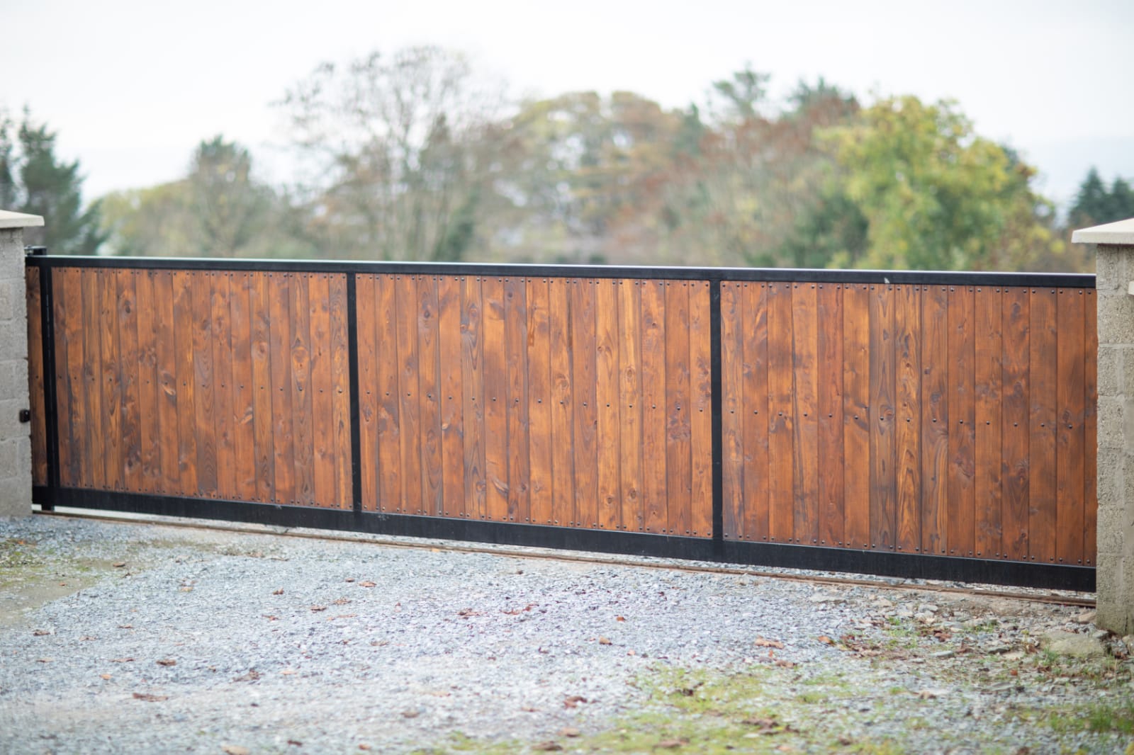 Farmhouse Gate Design | Peter Waters Engineering